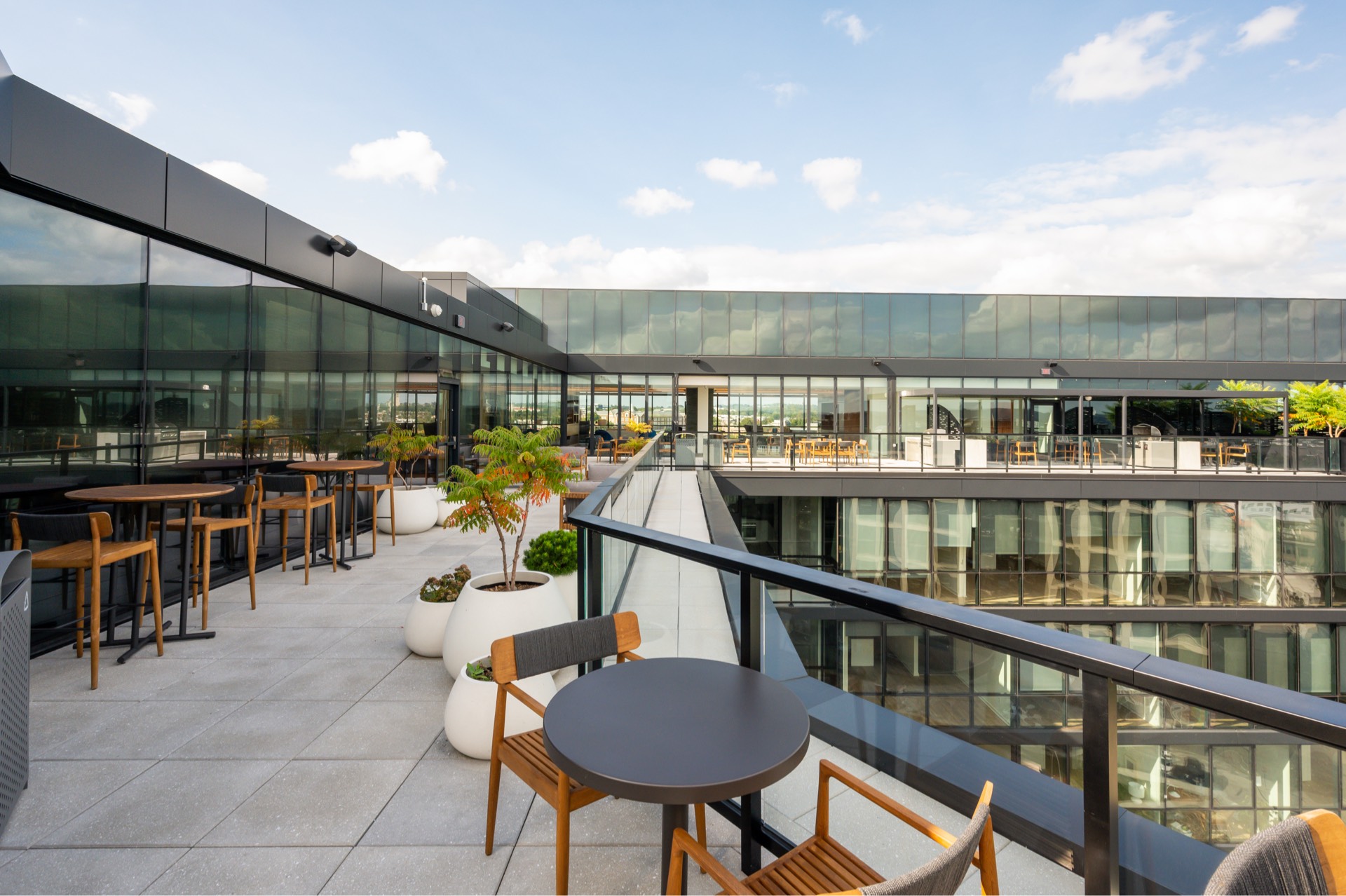 Gallery | Luxury Union Market Apartment & Amenities | Margarite
